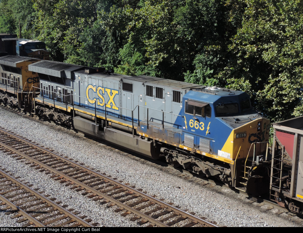 CSX 663 (2)